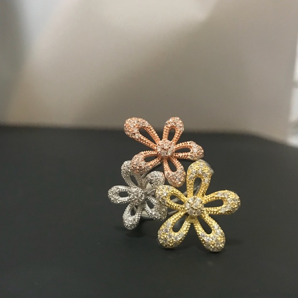 Jewelry | Tricolor Flower 925 Ss W Cz Ring | Poshmark
